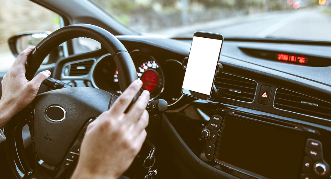Florida hands-free law comes into effect in school and work zones ...