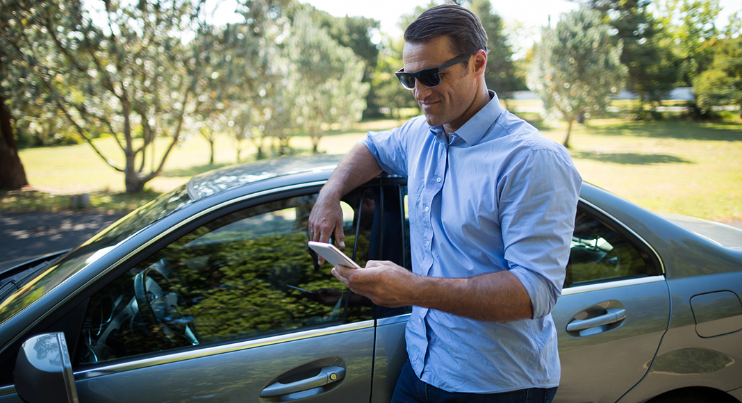 New app automatically alerts motorists to safety issues | Three60 by ...