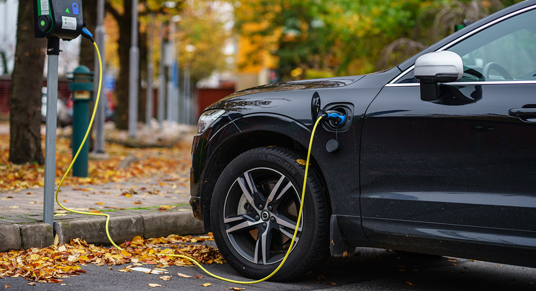 AA praises NZ Government on low-emission vehicle measures | Three60 by ...